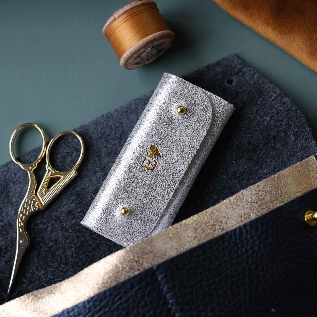 Shimmer Leather Mini Sewing Needle Case – Studio Lowen