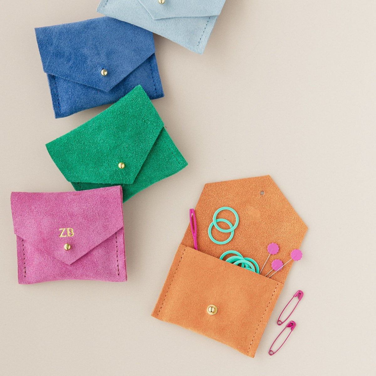 Suede Stitch Markers Pouch – Studio Lowen