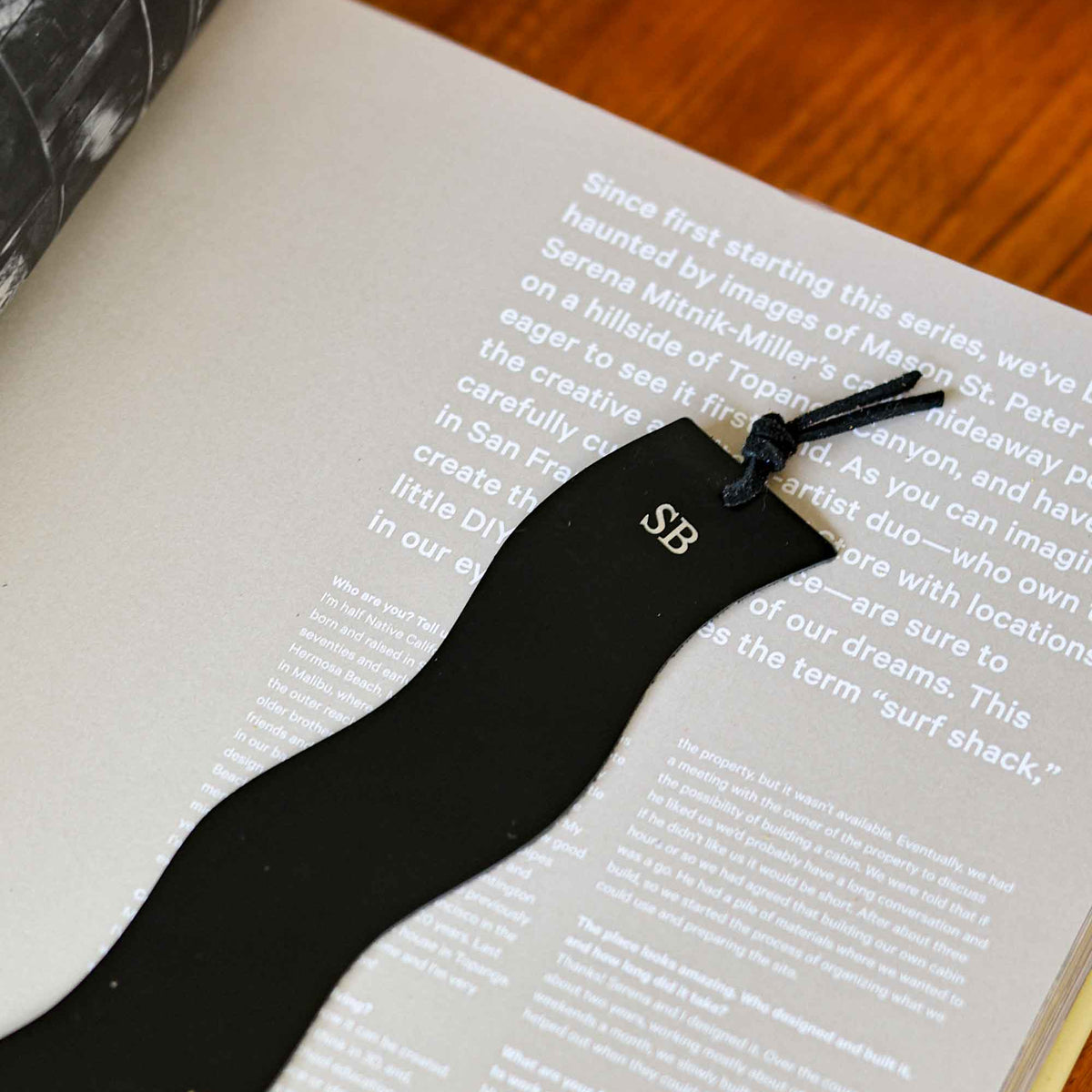 Wavy Leather Bookmarks – Studio Lowen